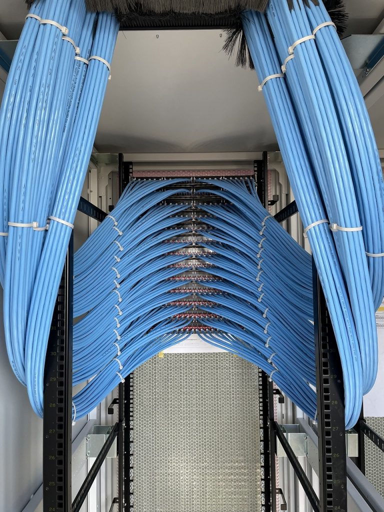 UTP配線実績事例 – ケーアイ通信システム株式会社｜電気工事・電気通信工事｜茨城県古河市